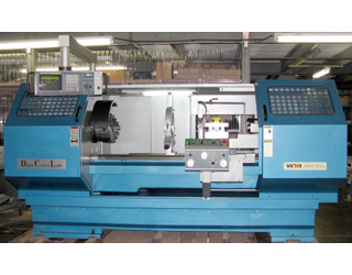 Machine may be shown with optional accessories