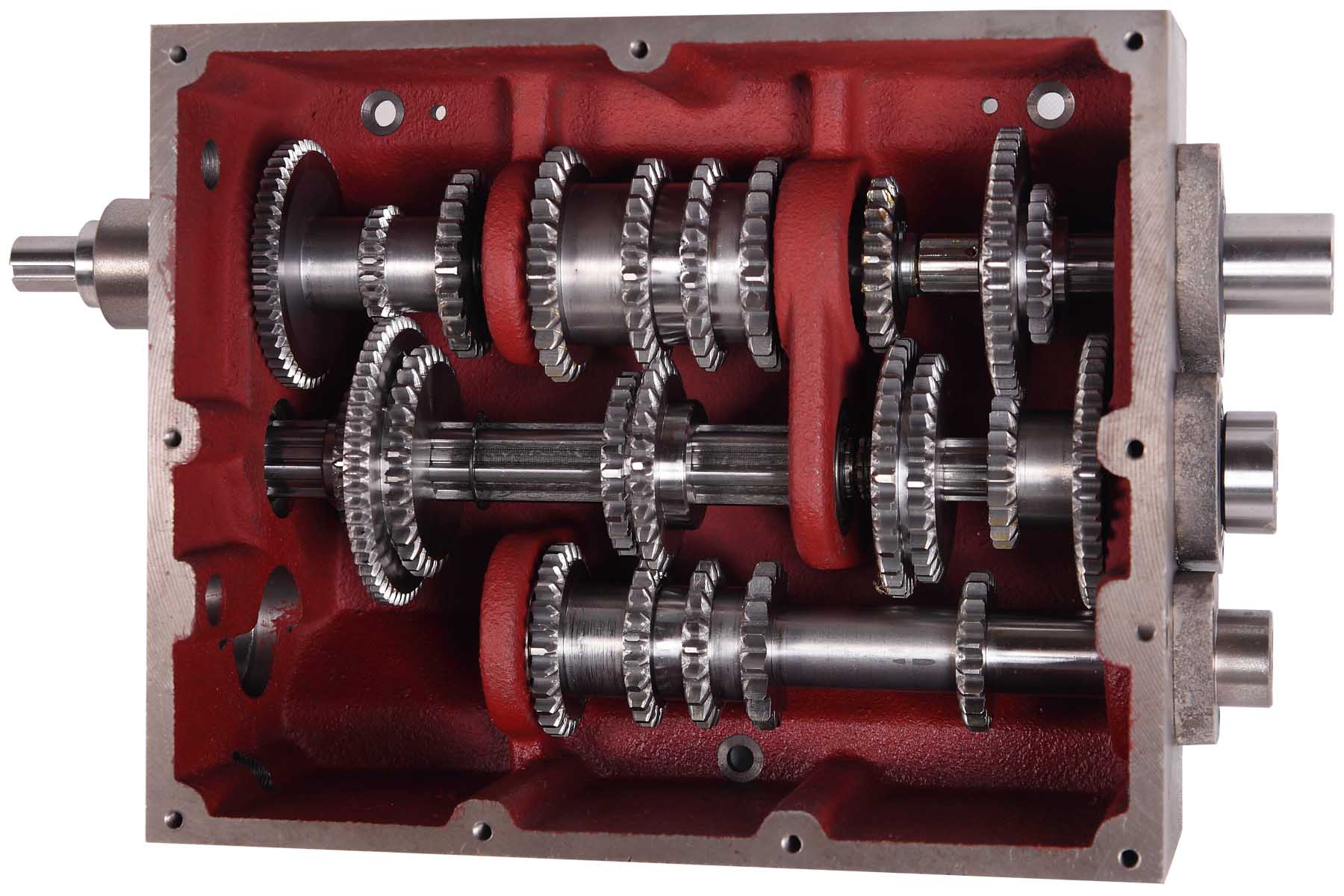 Machine may be shown with optional accessories